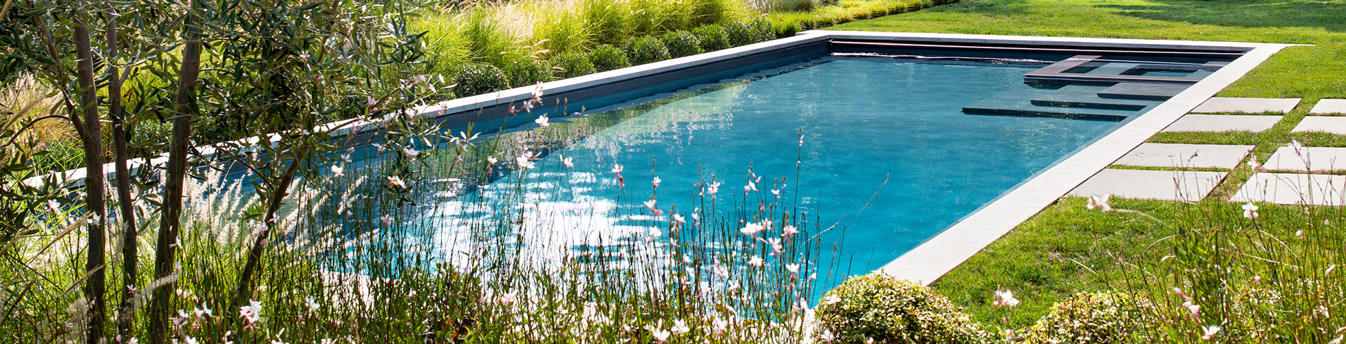 Luxury Garden Swimming Pools - Pool and Room Co. Ltd
